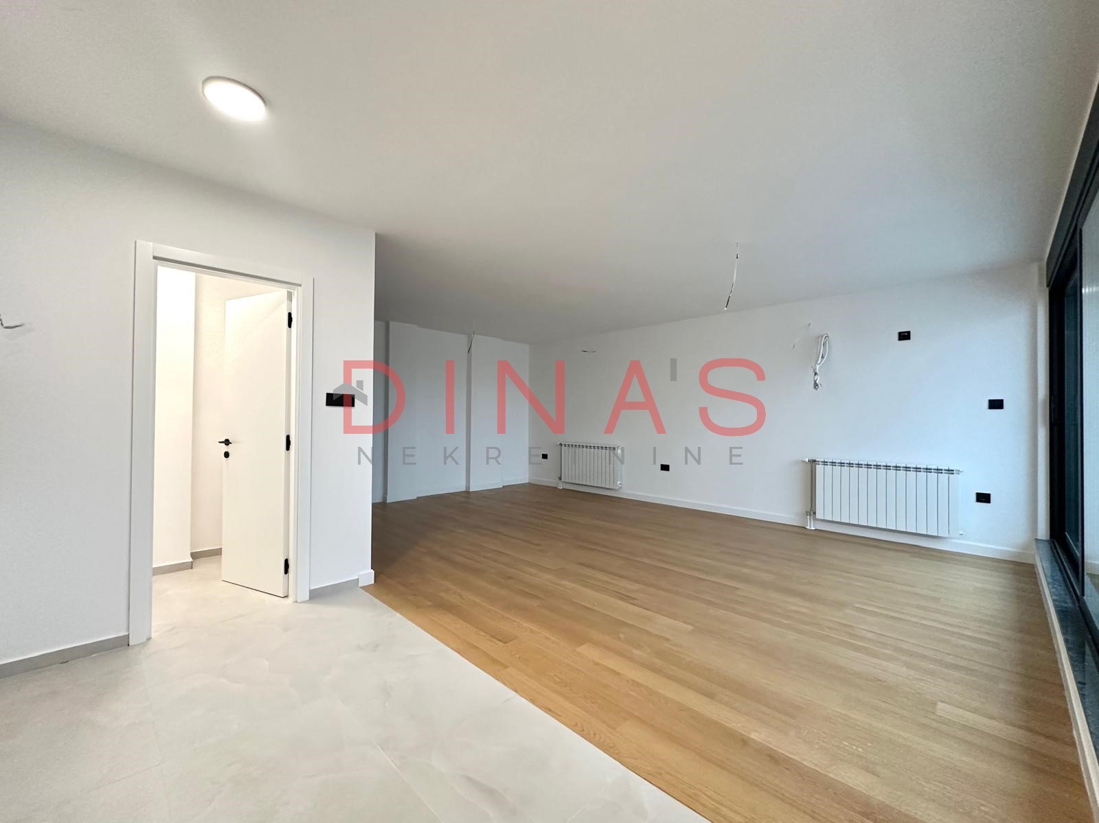 CENTAR NS NOVI SAD 165 m2 - 1016789