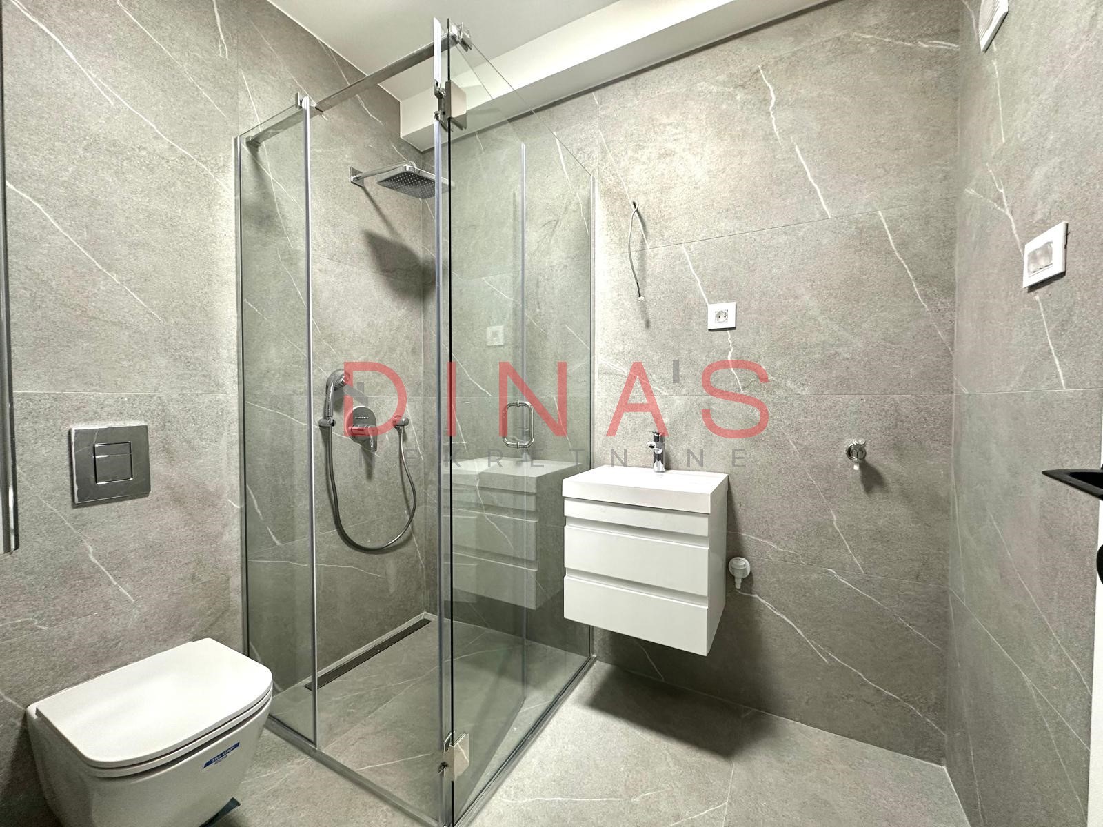 CENTAR NS NOVI SAD 165.00 m2 - 1016789