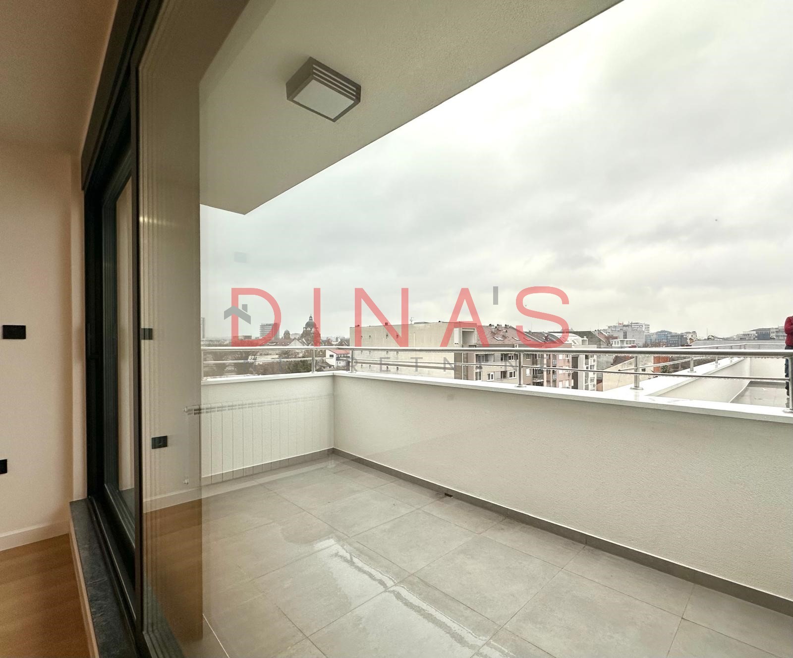 CENTAR NS NOVI SAD 165 m2 - 1016789